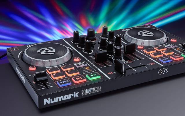 Posledný kus - Numark Party Mix - www.numark.sk